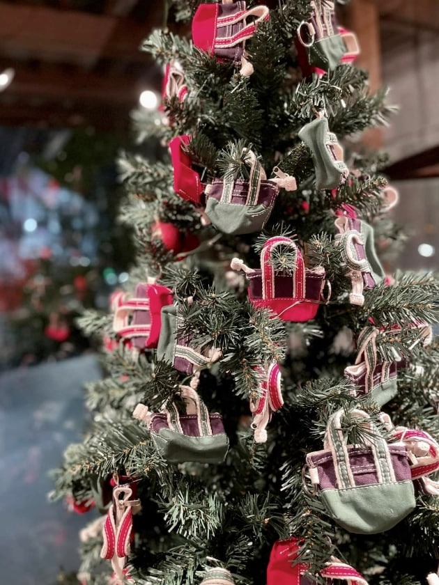 HOLIDAY MOOD in BEAMS PLUS｜BEAMS PLUS（ビームス プラス）｜BEAMS