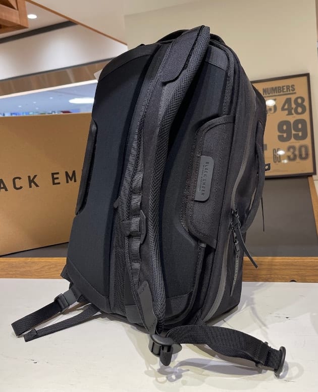 BLACK EMBER / SHADOW22 2WAY バックパック｜ビーミング ライフストア by ビームス ららぽーとEXPOCITY店｜BEAMS