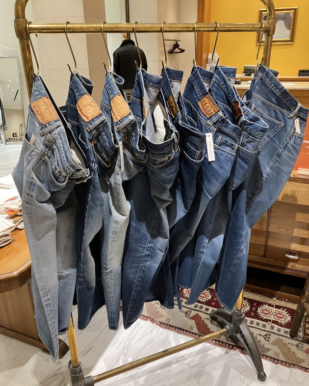 RESOLUTE ポップアップストア in ビームスF／インターナショナルギャラリー ビームス｜ビームスF／インターナショナルギャラリー ...