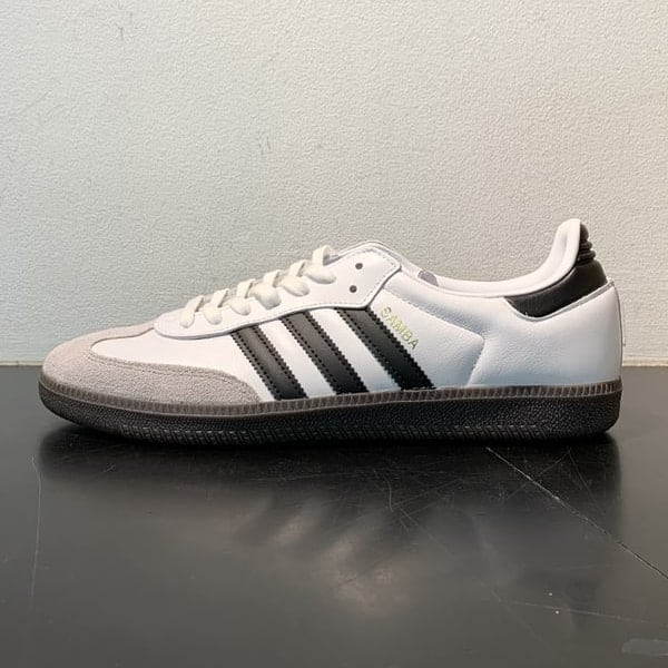 ビームス 原宿（647975） フォトログ｜BEAMS