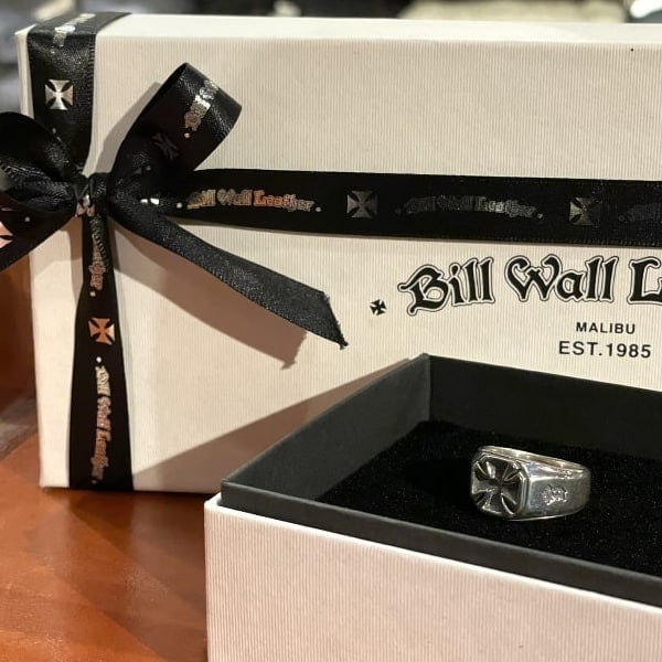 Bill Wall Leather（781586） フォトログ｜BEAMS