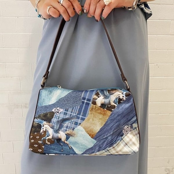 ビームス 新宿（847992） フォトログ｜BEAMS