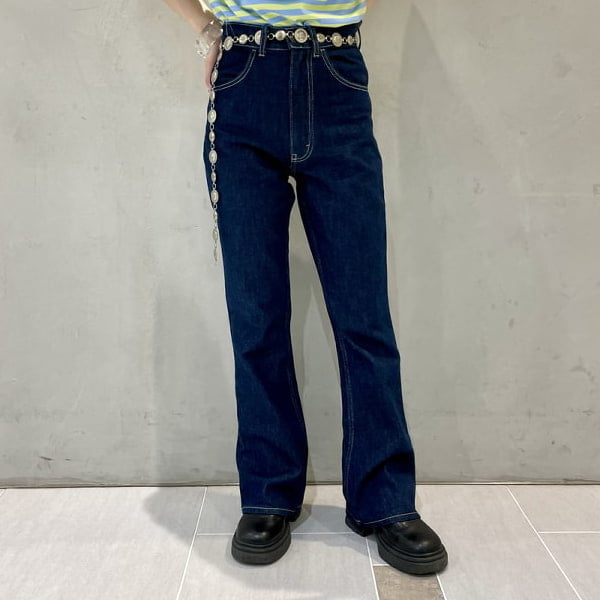 ビームス 新宿（987984） フォトログ｜BEAMS